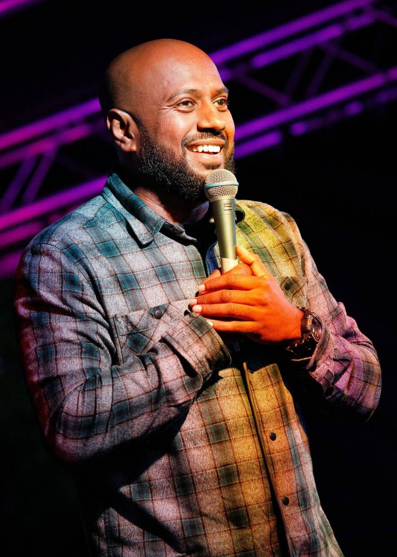 Dinesh Ranganathan: The Story Behind the Comedian Known as Dinesh Nathan